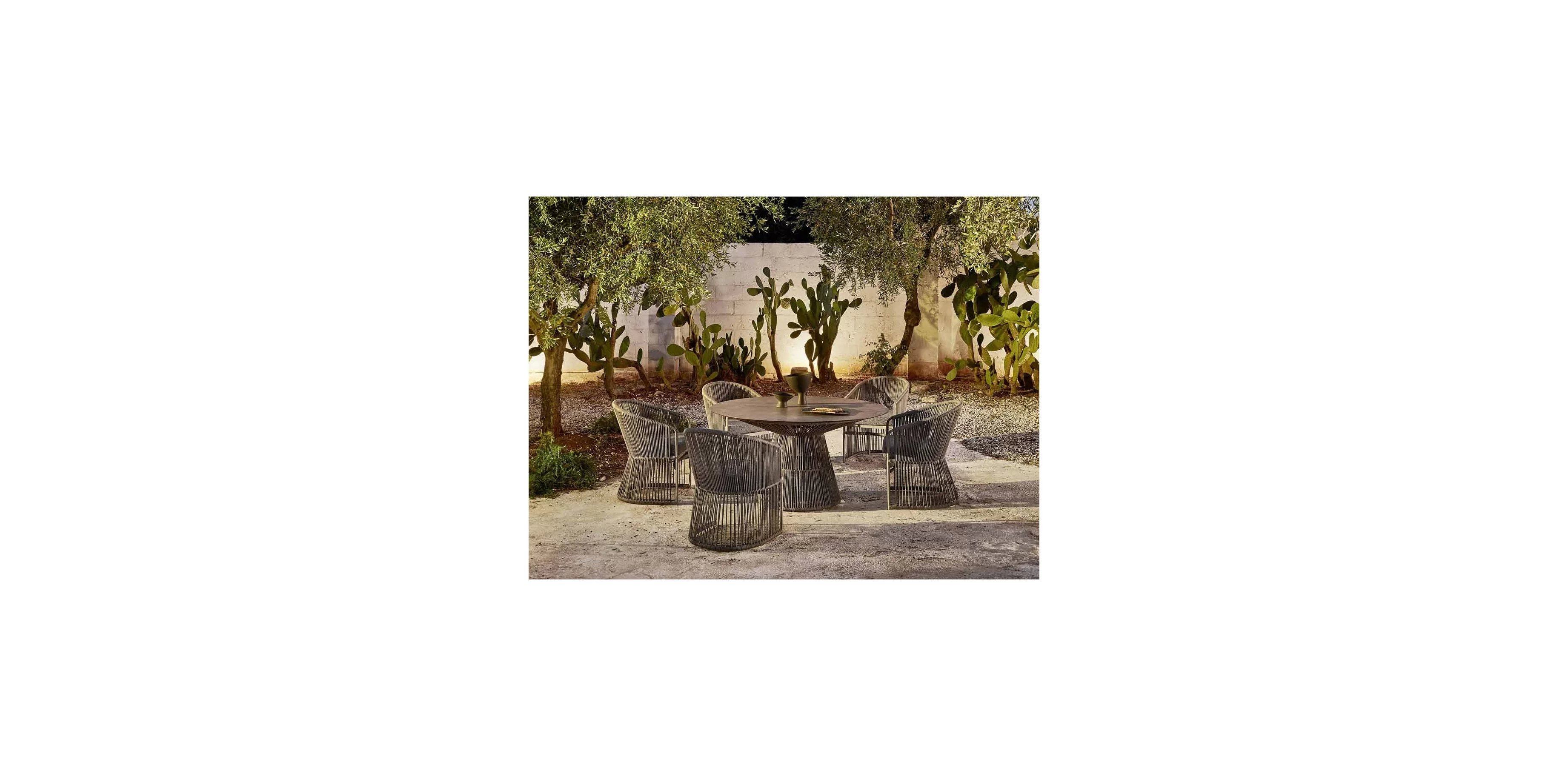 Tibidabo Table: contact us for a customized quote