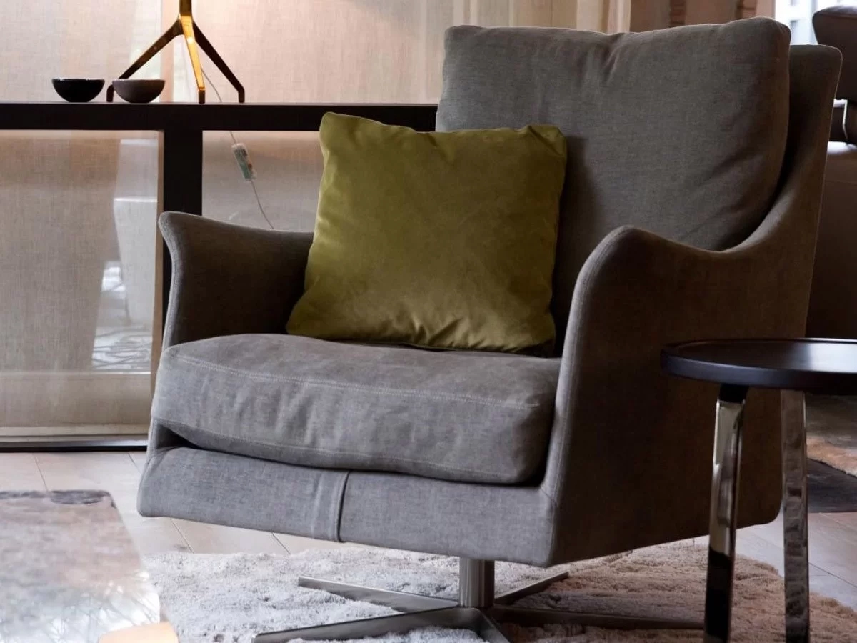 Boss armchair by Flexform on Mobilificio Marchese