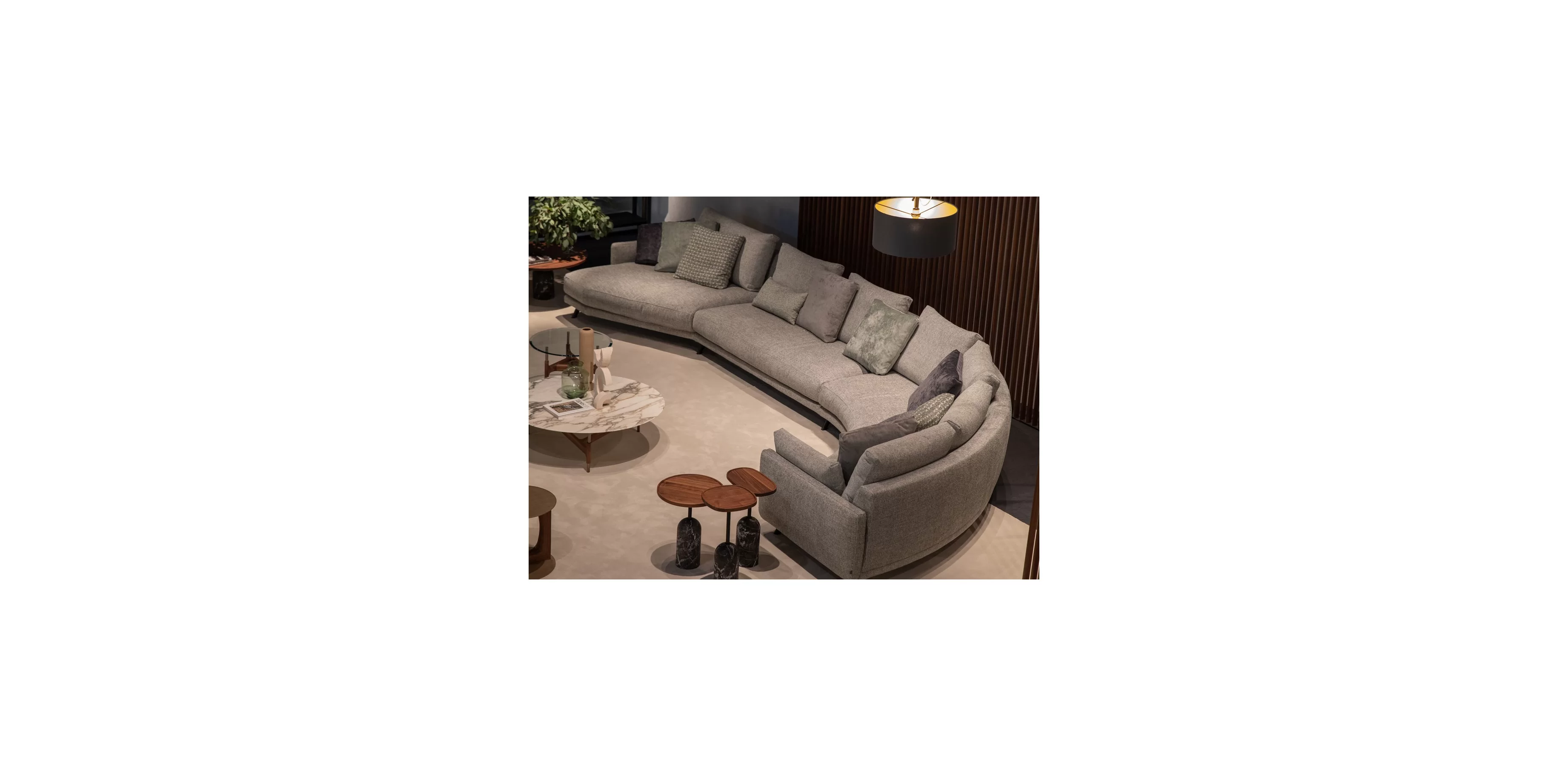 Sofa Étienne von Porada: wo Qualität und Schönheit aufeinander treffen