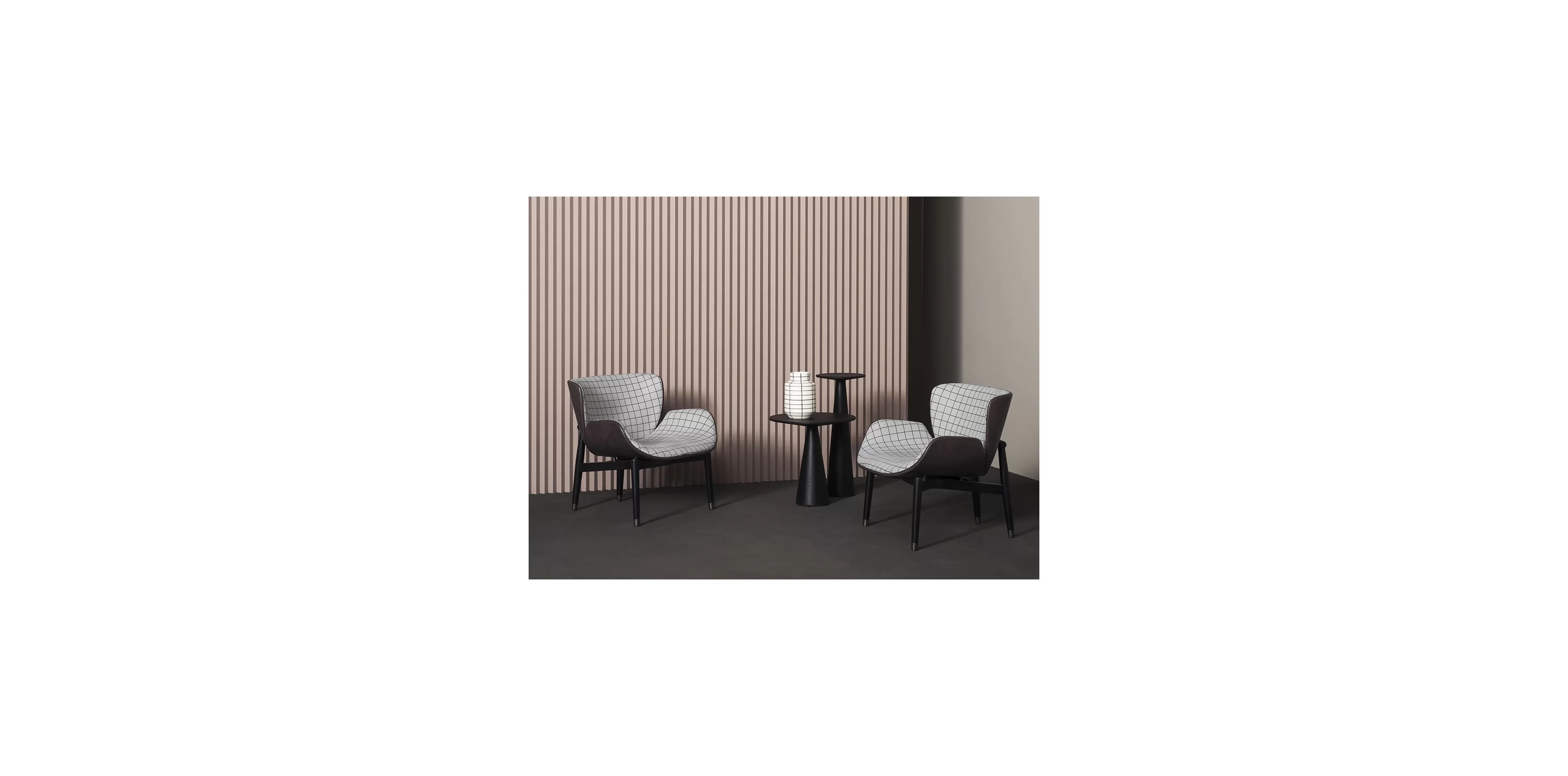 Jove coffee table by Baxter - modern and elegance in one piece of furniture