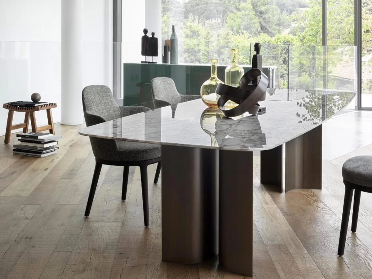 Gullwing table by Lema: essential and sculptural design