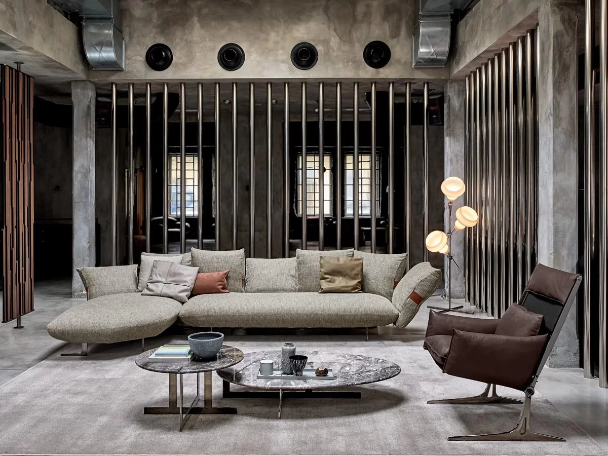 Smooth Operator sofa by Arketipo