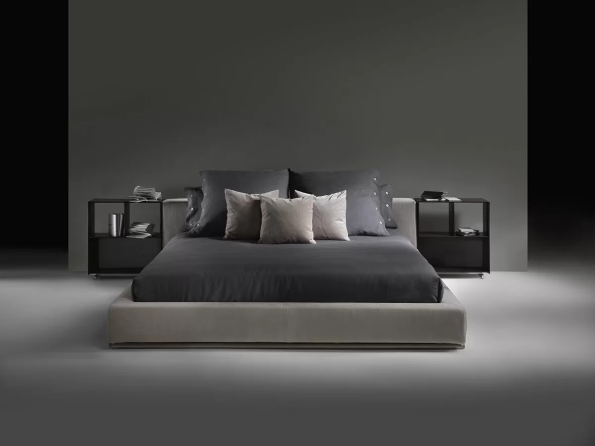 Groundpiece: rest well in a Flexform bed