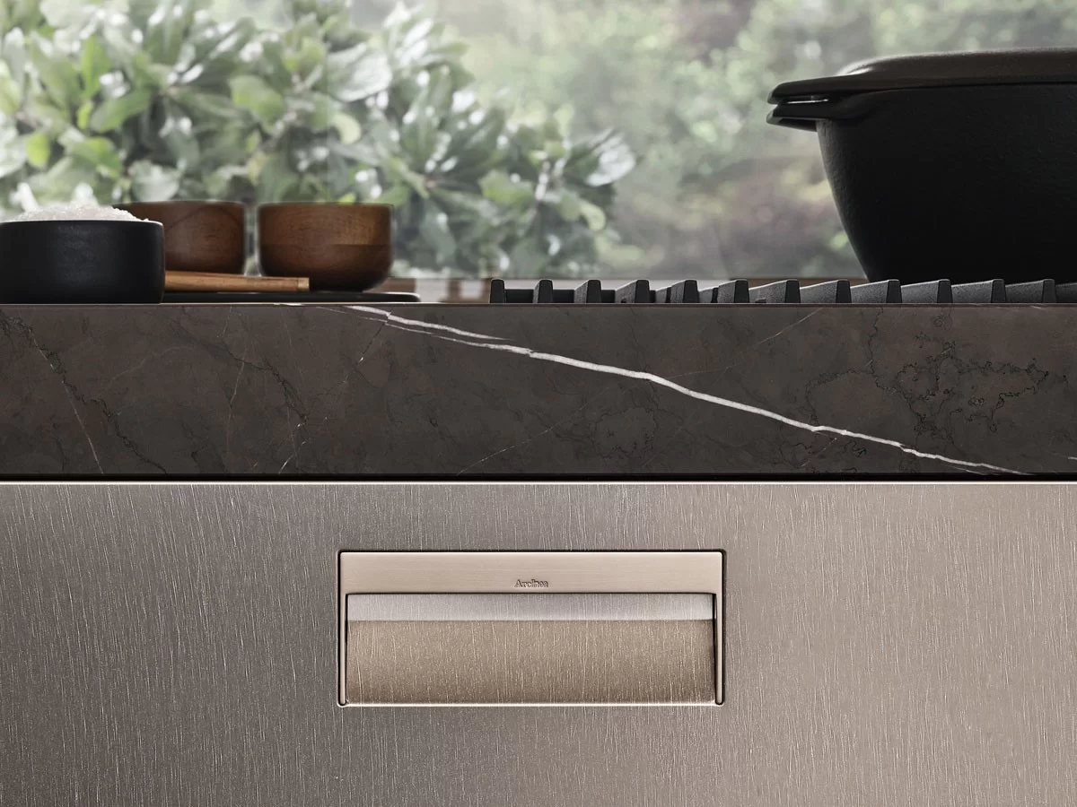 Renew your kitchen with Arclinea: choose the Italia model
