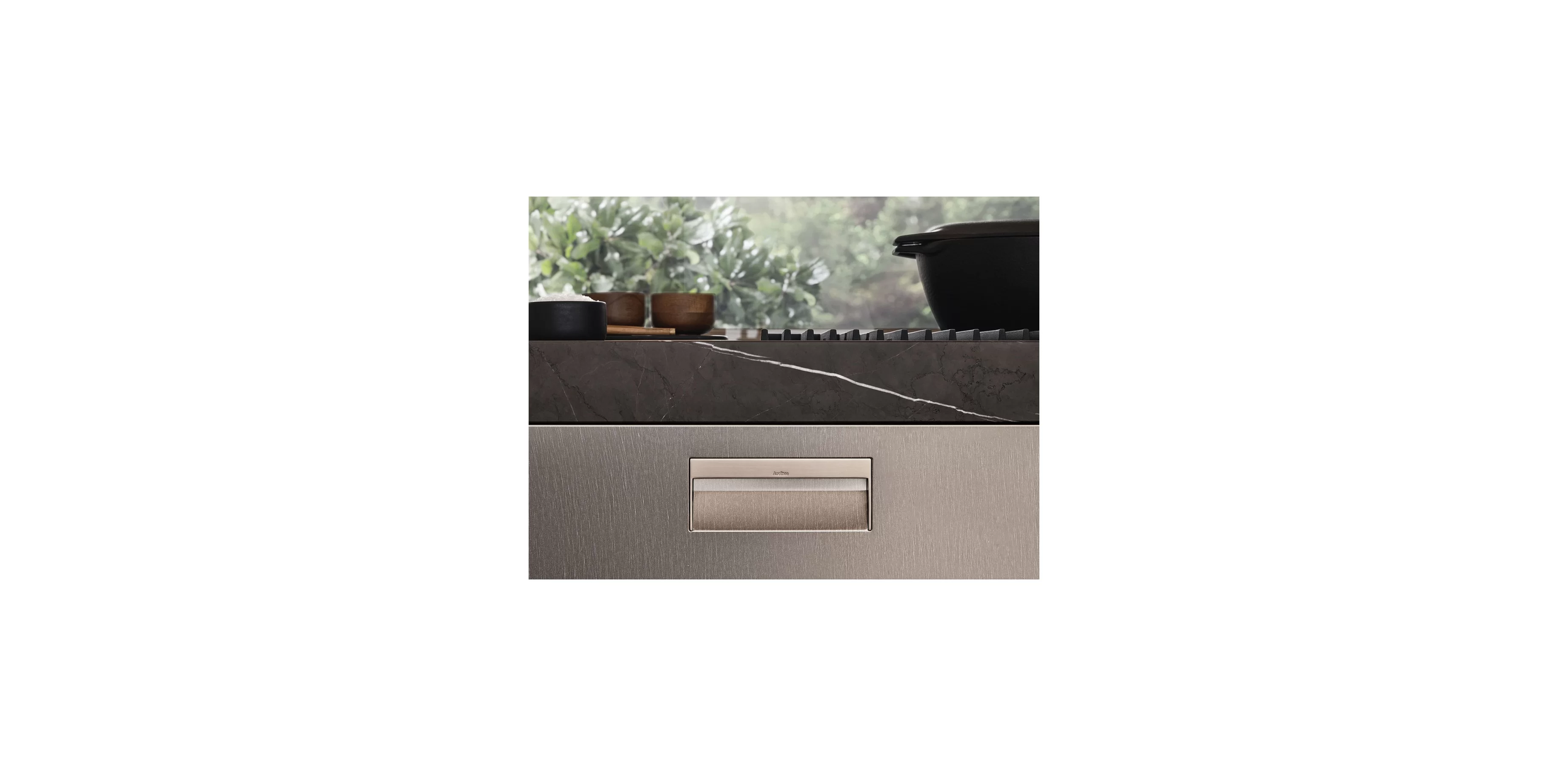 Renew your kitchen with Arclinea: choose the Italia model
