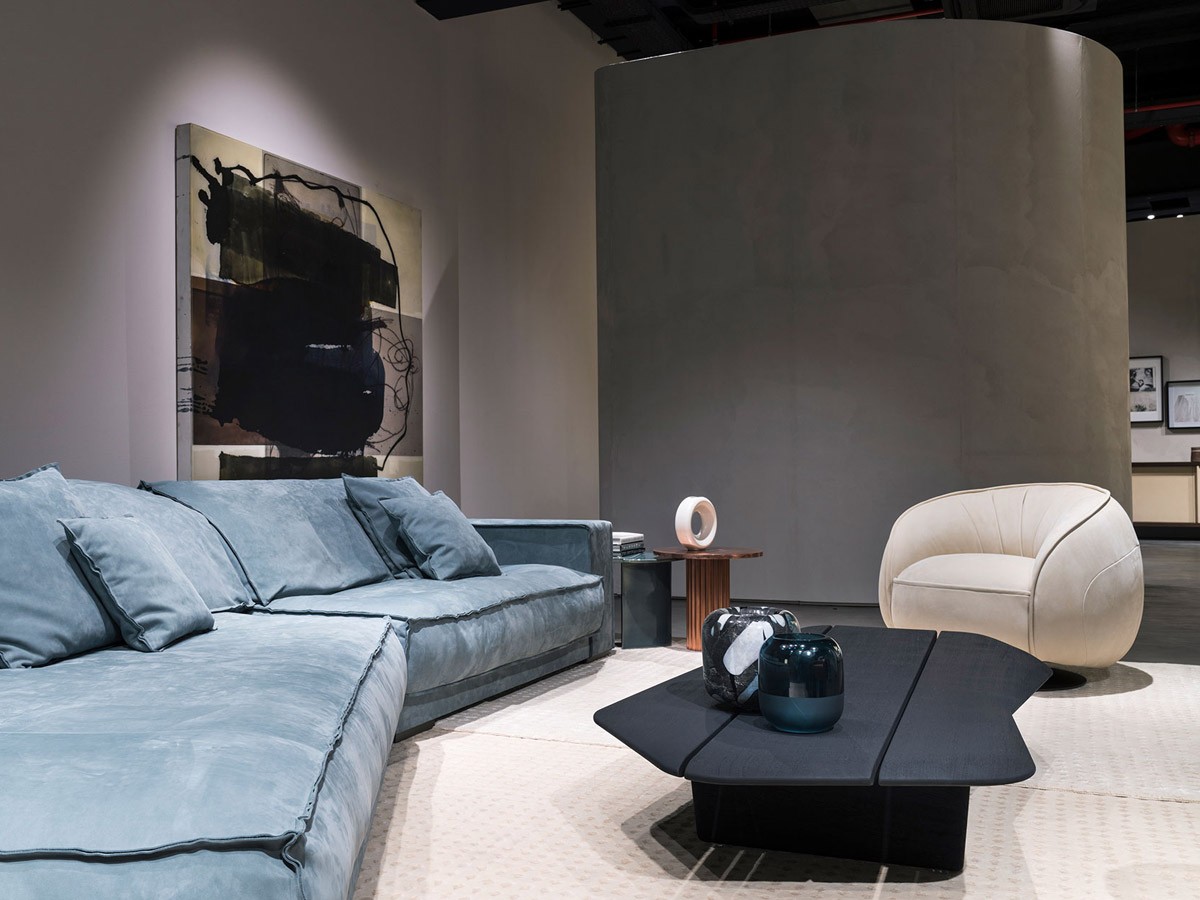 Nairobi Baxter coffee table | Sculptural design | Mobilificio Marchese