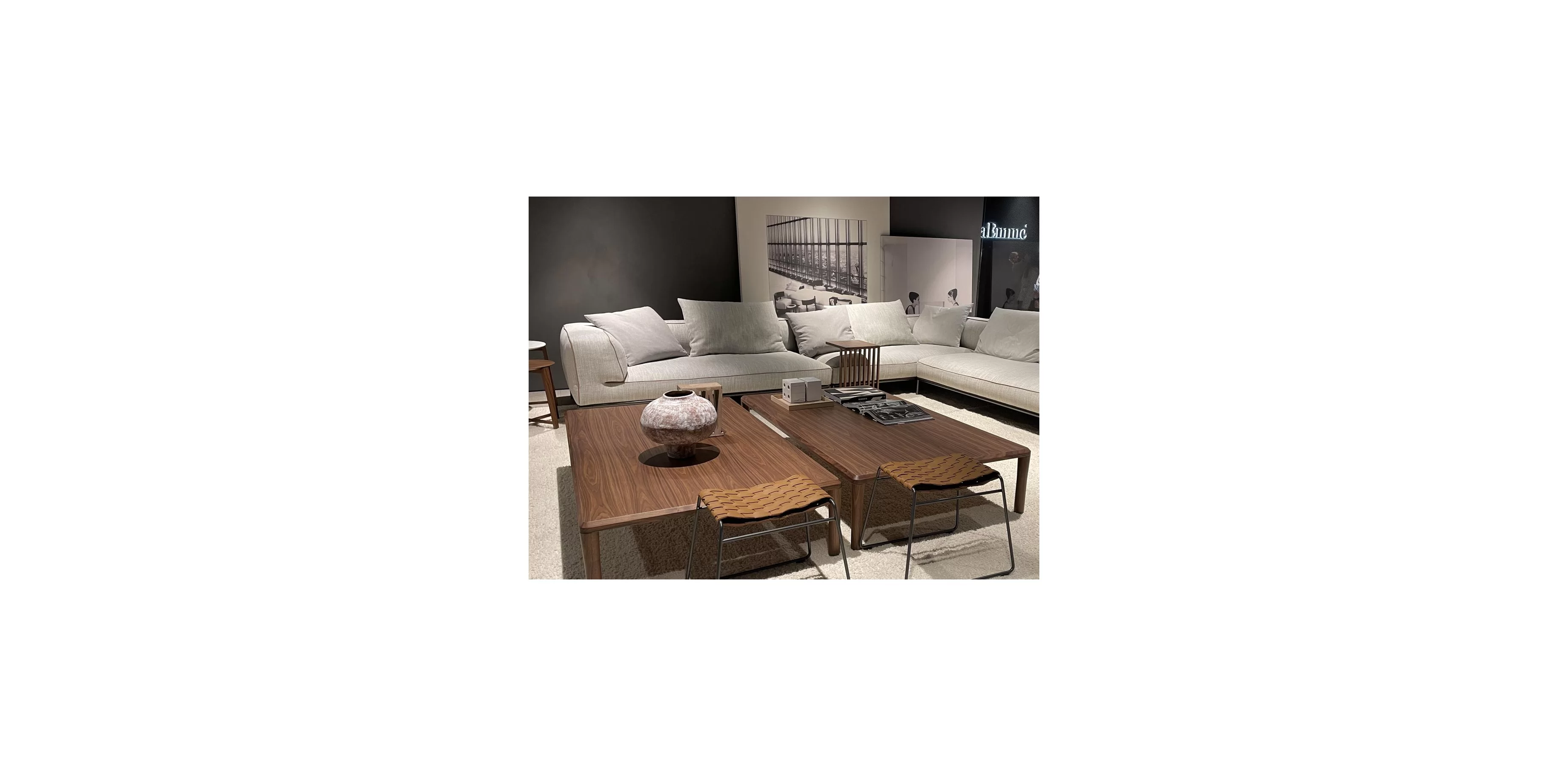 Flexform Perry Up Sofa | Versatility and refinement | Marchese 1930