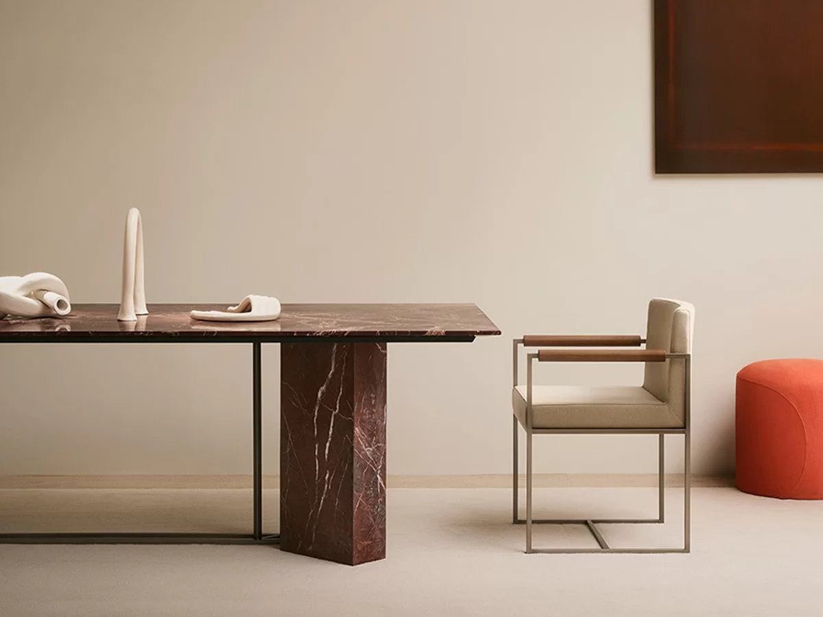 Meridiani Plinto Table | Sculptural Design | Mobilificio Marchese