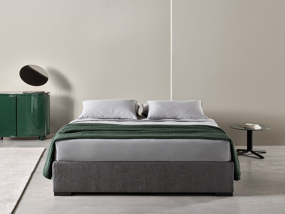 Derek Meridiani Bed | Minimalist design | Mobilificio Marchese