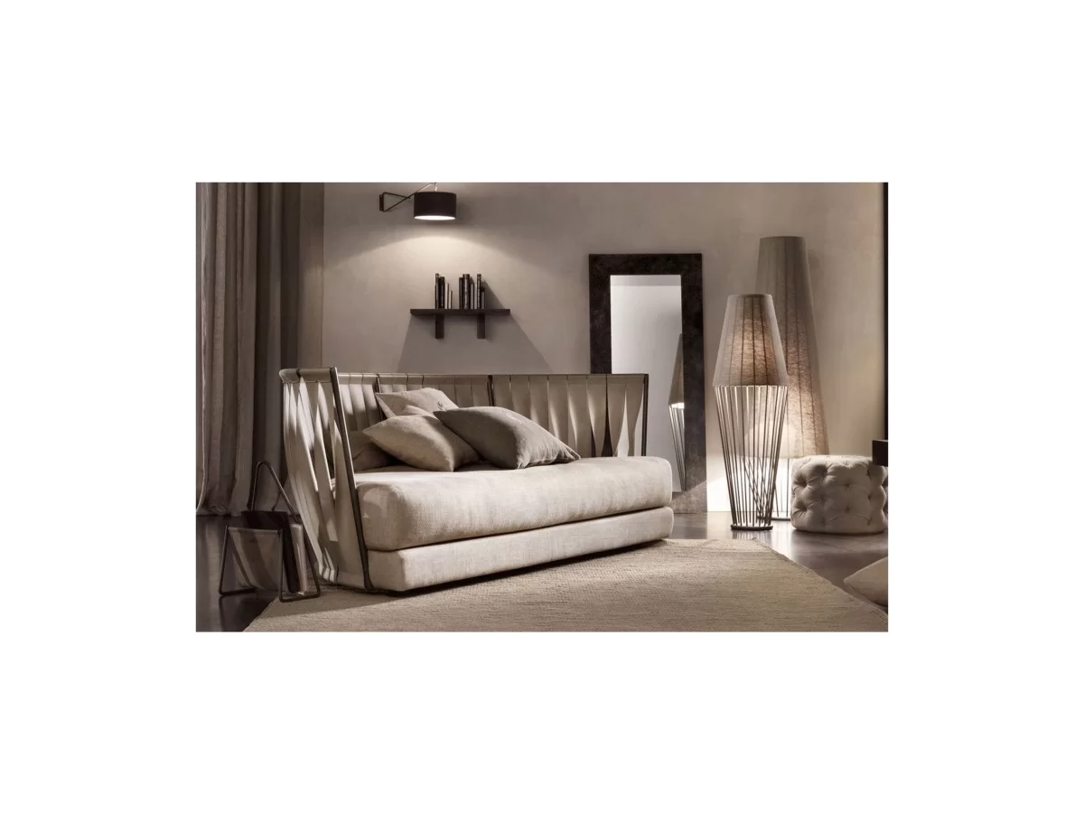 Sofá Cantori Twist hecho en Italia