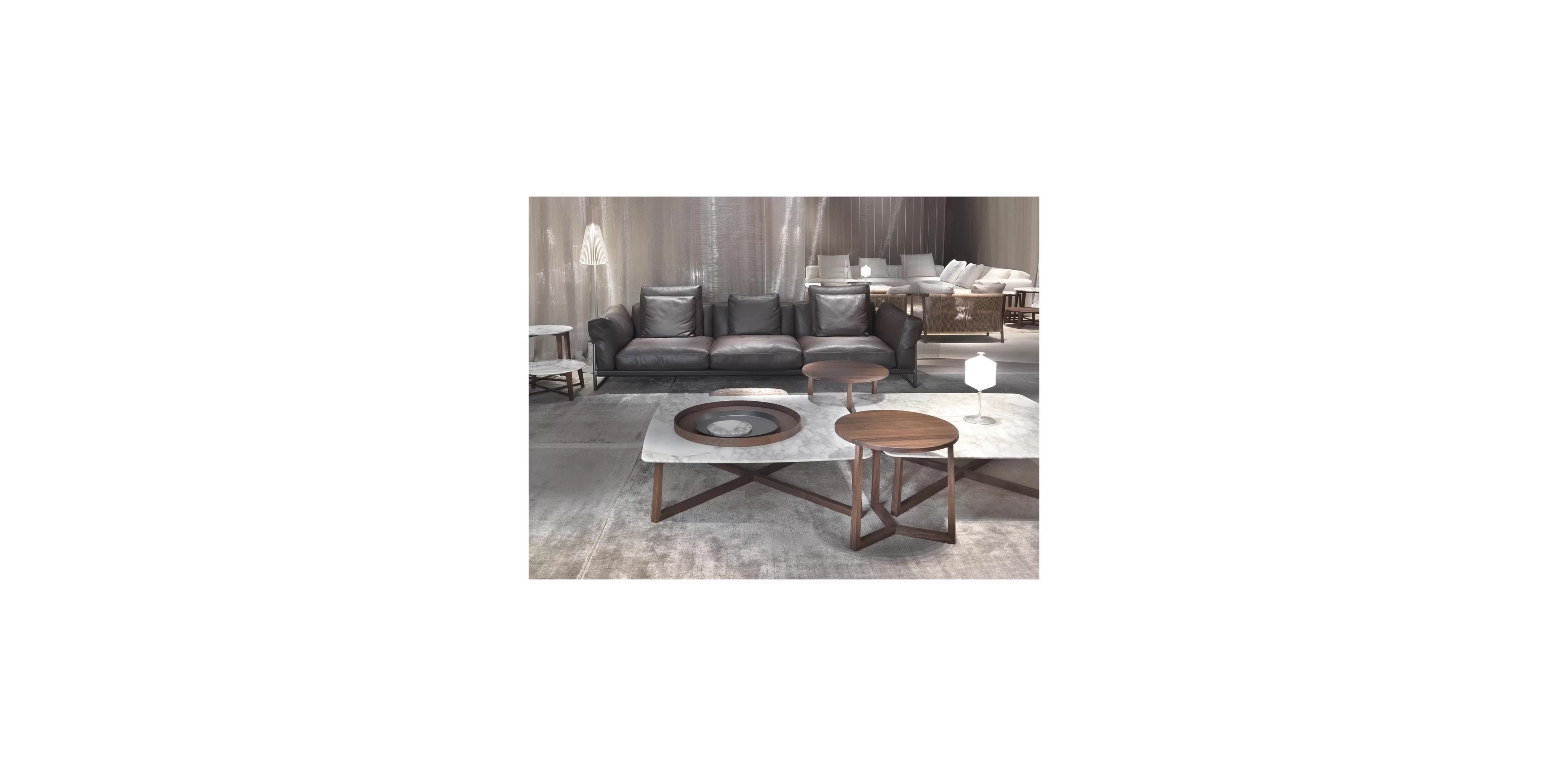 Gipsy coffee table by Flexform