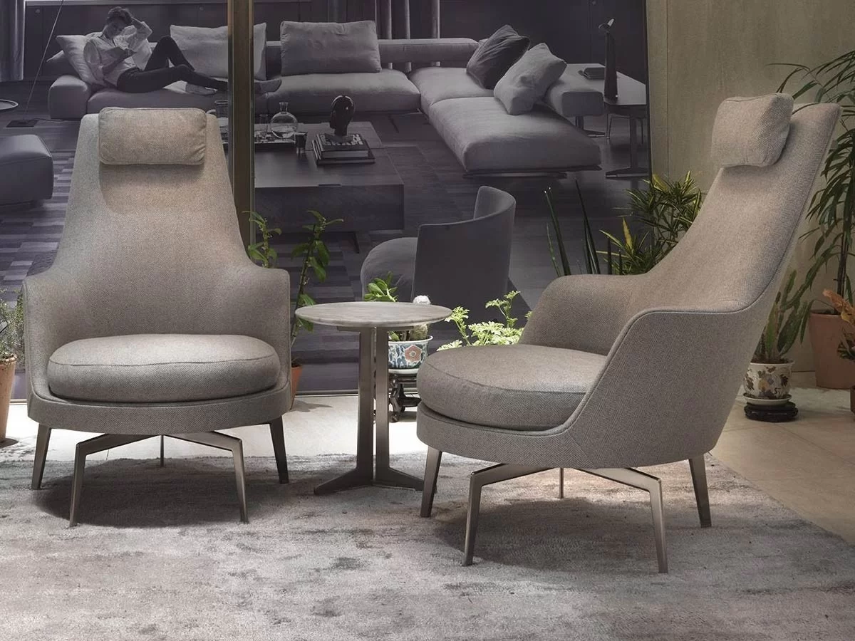 Guscio Alto armchair by Flexform