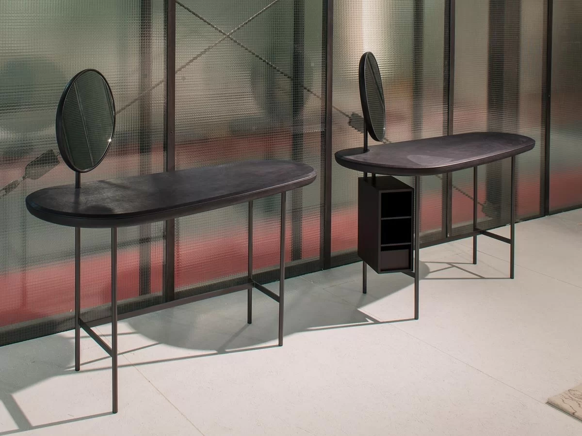 Pebble Vanity Table Living Divani